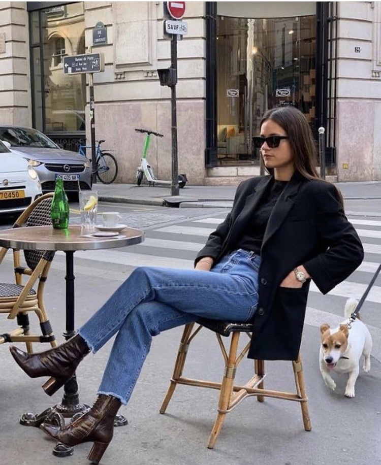 The French Style of Dressing Jeans For The Spring