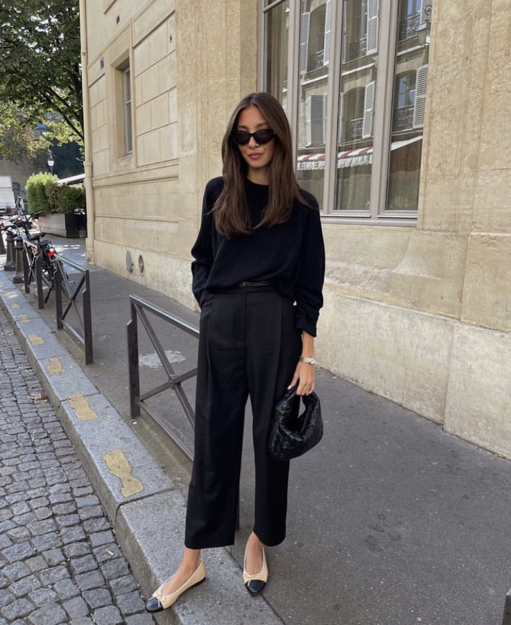 Black Pants Outfits That Are Perfect For Fall