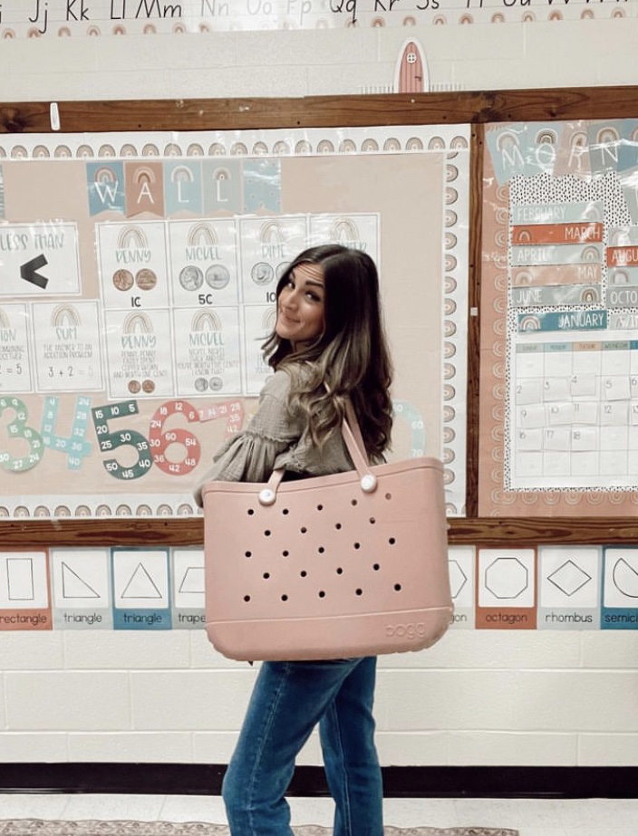 15 Best Teacher Bags To Wear To The Classroom