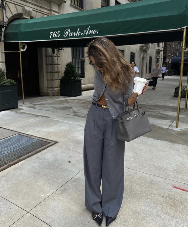 Grey Outfits That Are Anything But Bland | Le Chic Street