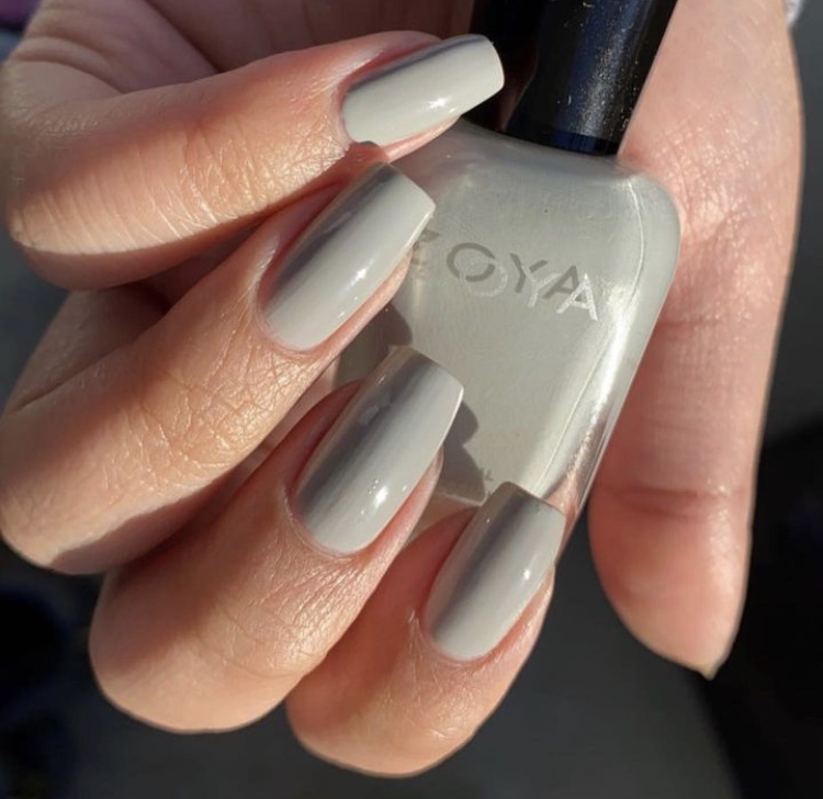 The Best Gray Nail Polish To Have Expensive Looking Nails